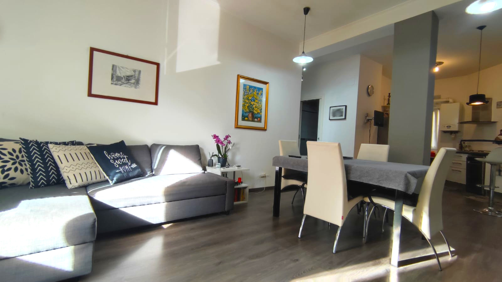 Trilocale Via Publio Valerio – Roma – Don Bosco | Petrucci Immobiliare