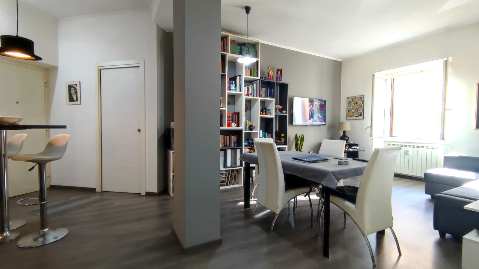 Trilocale Via Publio Valerio – Roma – Don Bosco | Petrucci Immobiliare